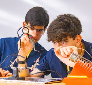 Join our Engineering Programs for High School Students