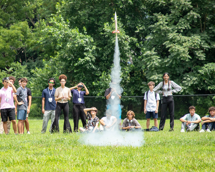 Learn from Experts at our Aerospace Summer Camp