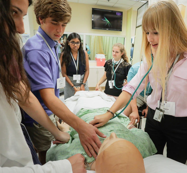 High School Summer Nursing Program | National Student Leadership Conference